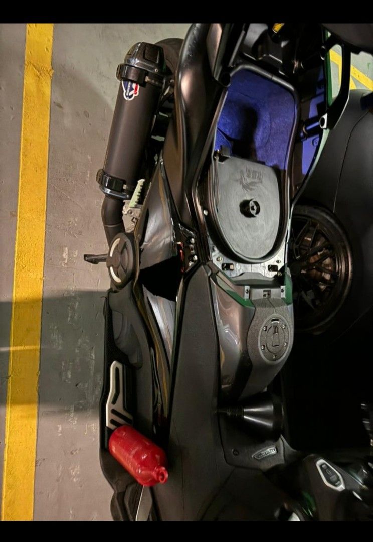 Tmax 560/ Xmax 300/ Nmax 155/ Forza 350/ ADV 350/ Xadv 750 Auxiliary ...