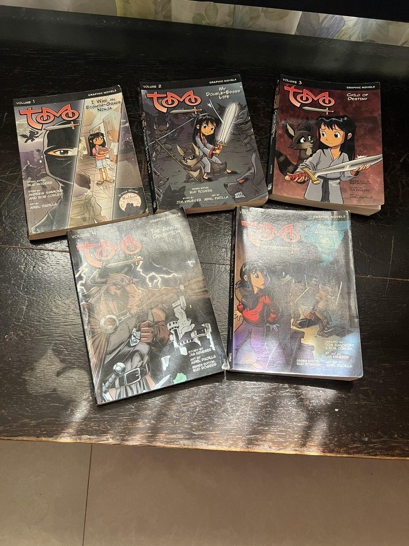 TOMO GRAPHIC NOVEL vol 1 to 5, Hobbies & Toys, Books & Magazines ...