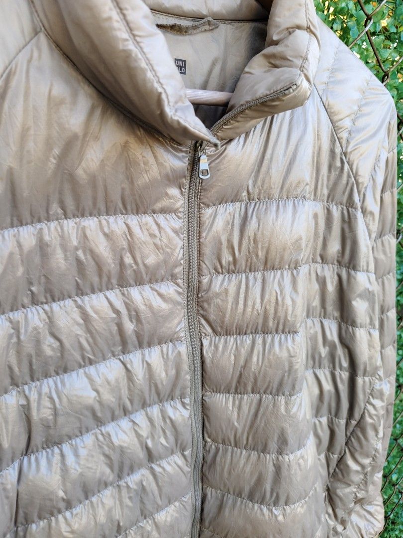 Uniqlo Light Down Puffer Jacket, Men's Fashion, Coats, Jackets and ...