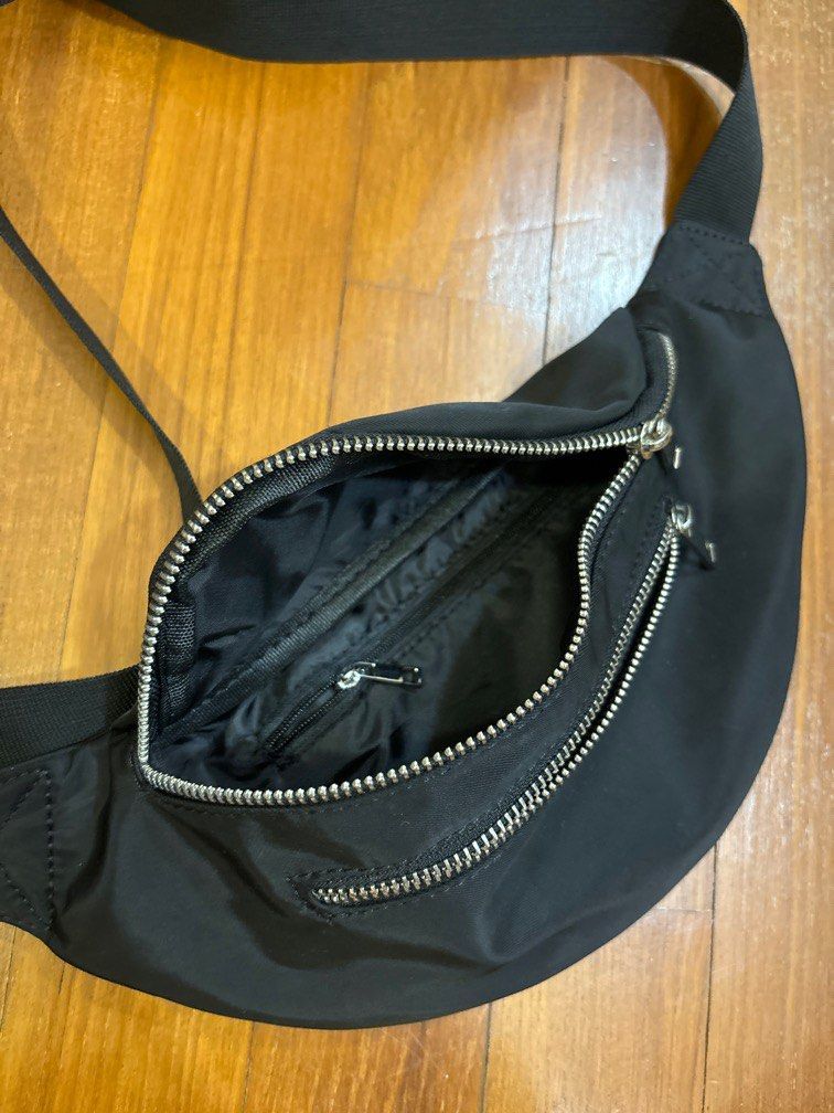 Uniqlo Like Fanny Pack Bag, Women's Fashion, Bags & Wallets, Shoulder ...