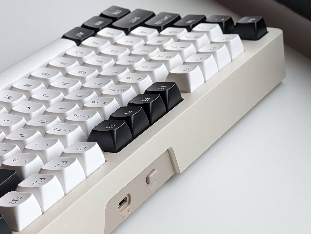 96% Custom Mechanical Keyboard (BlackOnWhite1701) - Fully Modded Tri ...