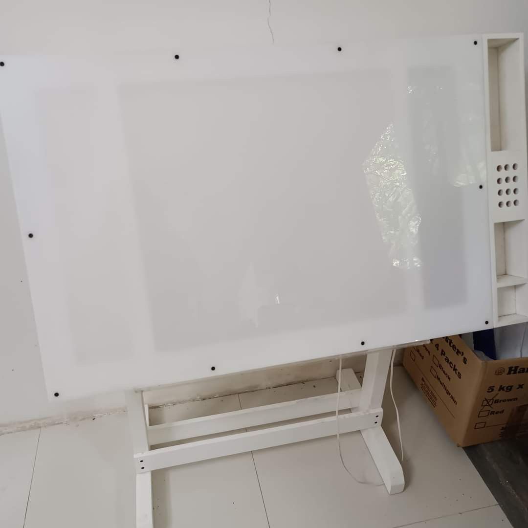 Acrylic Drafting Table with LED and Organizer, Hobbies & Toys ...