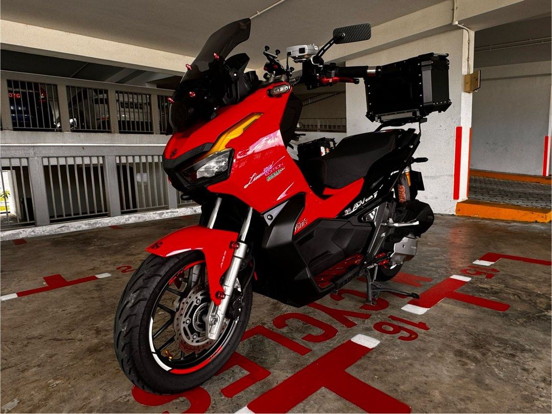 MOTORBIKE ADV150 Honda Red Colour (first owner), Motorcycles ...