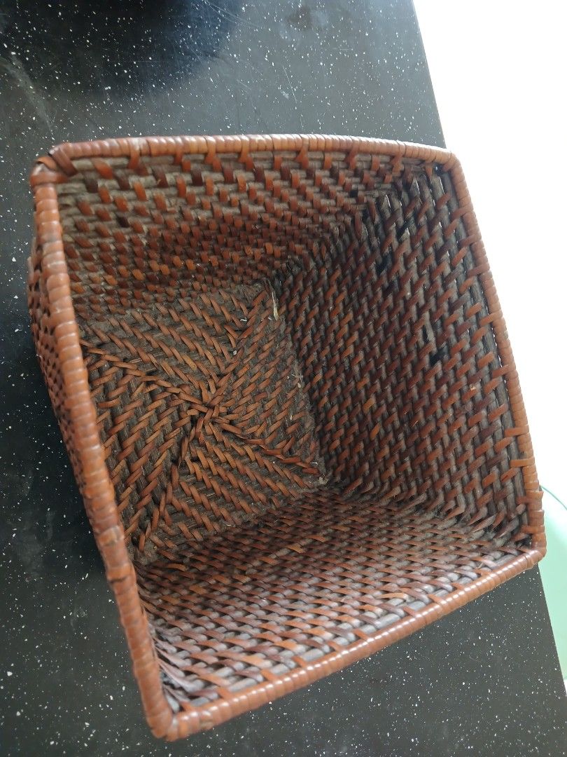 Bakul Rotan / baskets, Furniture & Home Living, Home Improvement ...