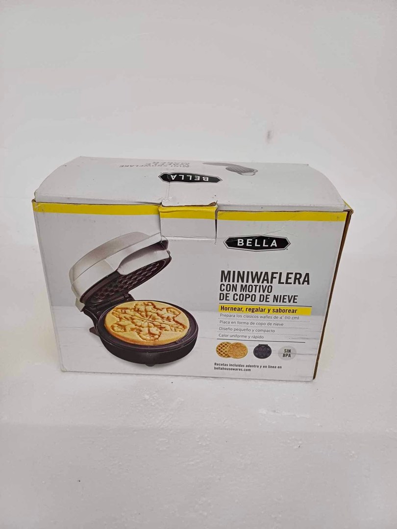 Bella Mini Waffle Maker Snowflake Silver 110v, Furniture & Home Living ...