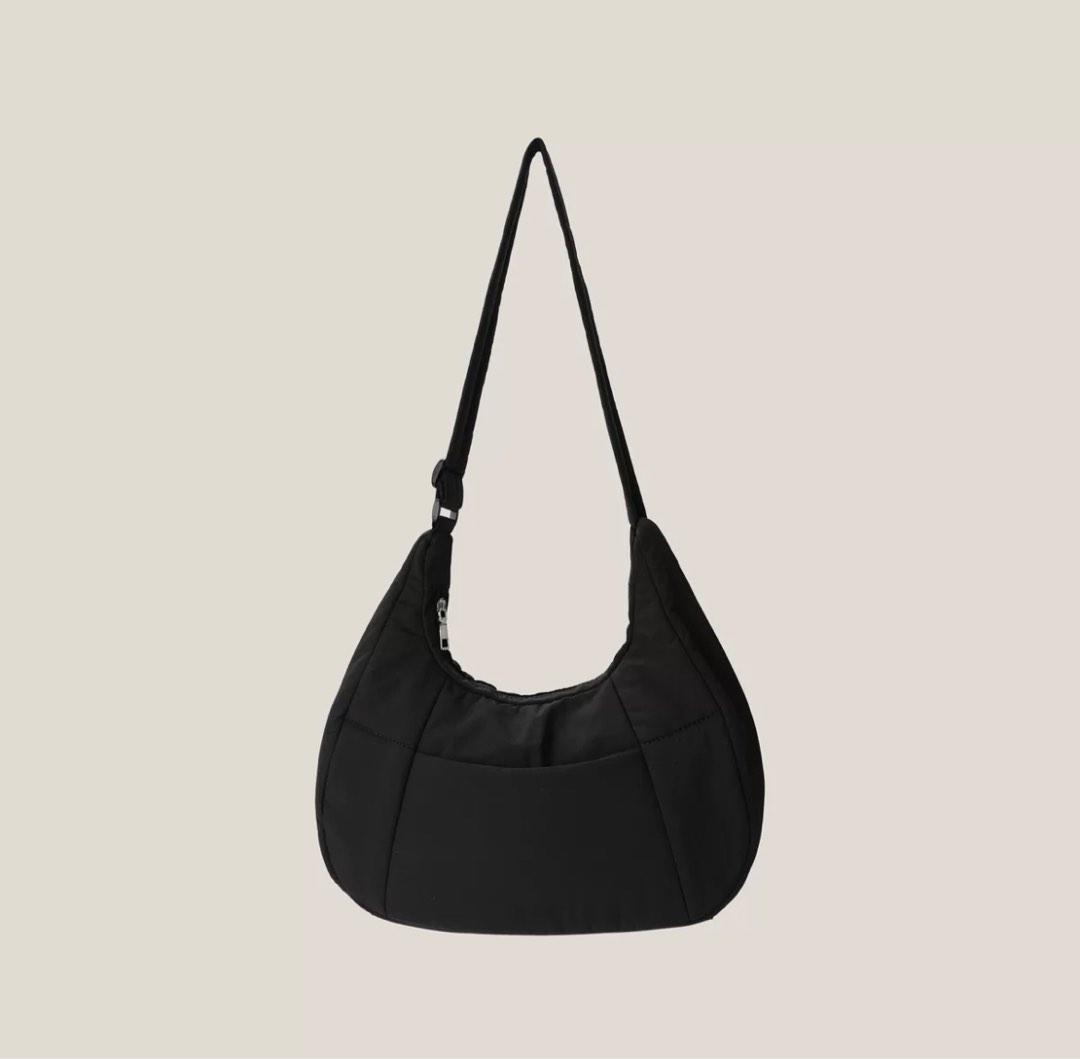 Boomerang Bag, Women's Fashion, Bags & Wallets, Shoulder Bags on Carousell