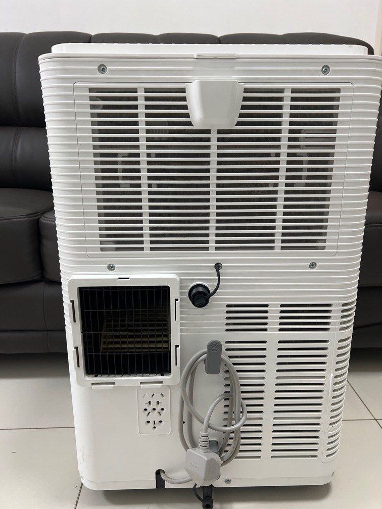 CHIQ portable aircon CPC-12PA, TV & Home Appliances, Air Conditioners ...