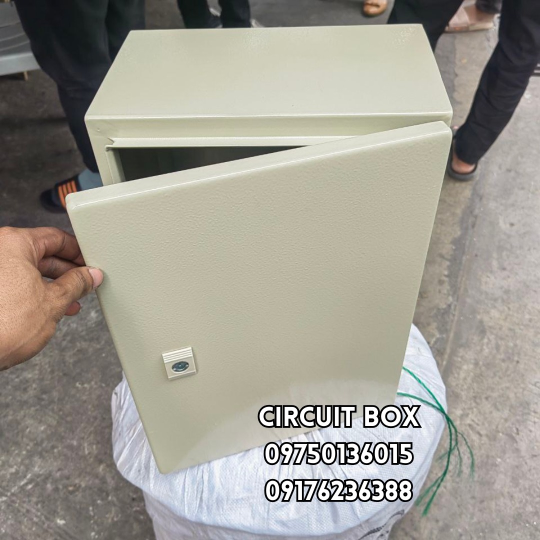 circuit box, Commercial & Industrial, Industrial Equipment on Carousell