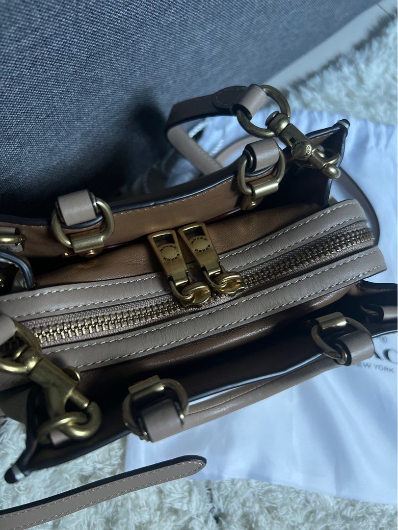 Coach Rogue 17 Bag, Luxury, Bags & Wallets on Carousell