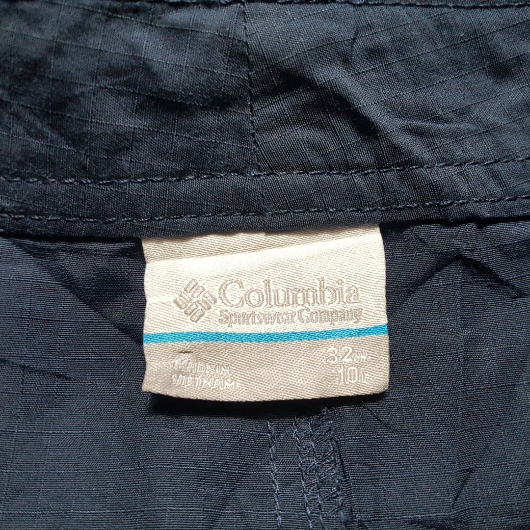 Columbia - 32 (mens), Men's Fashion, Activewear on Carousell