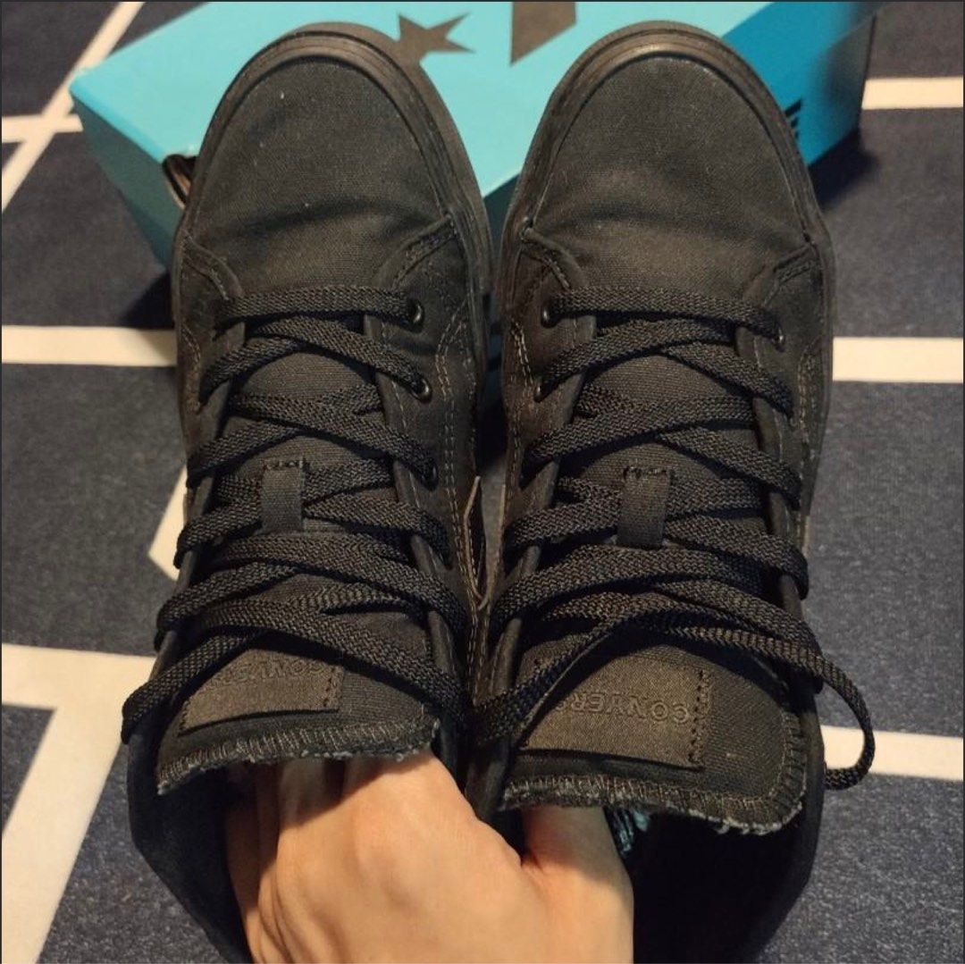 Converse Star Mid cut, Men's Fashion, Footwear, Sneakers on Carousell