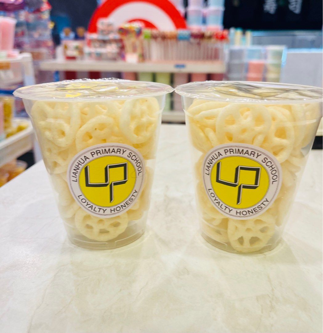 Customised theme cotton candy, Food & Drinks, Packaged & Instant Food ...