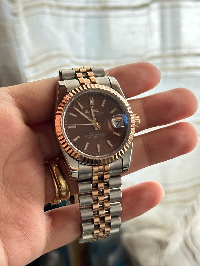 Seiko Datejust Rosegold Chocolate, Luxury, Watches on Carousell