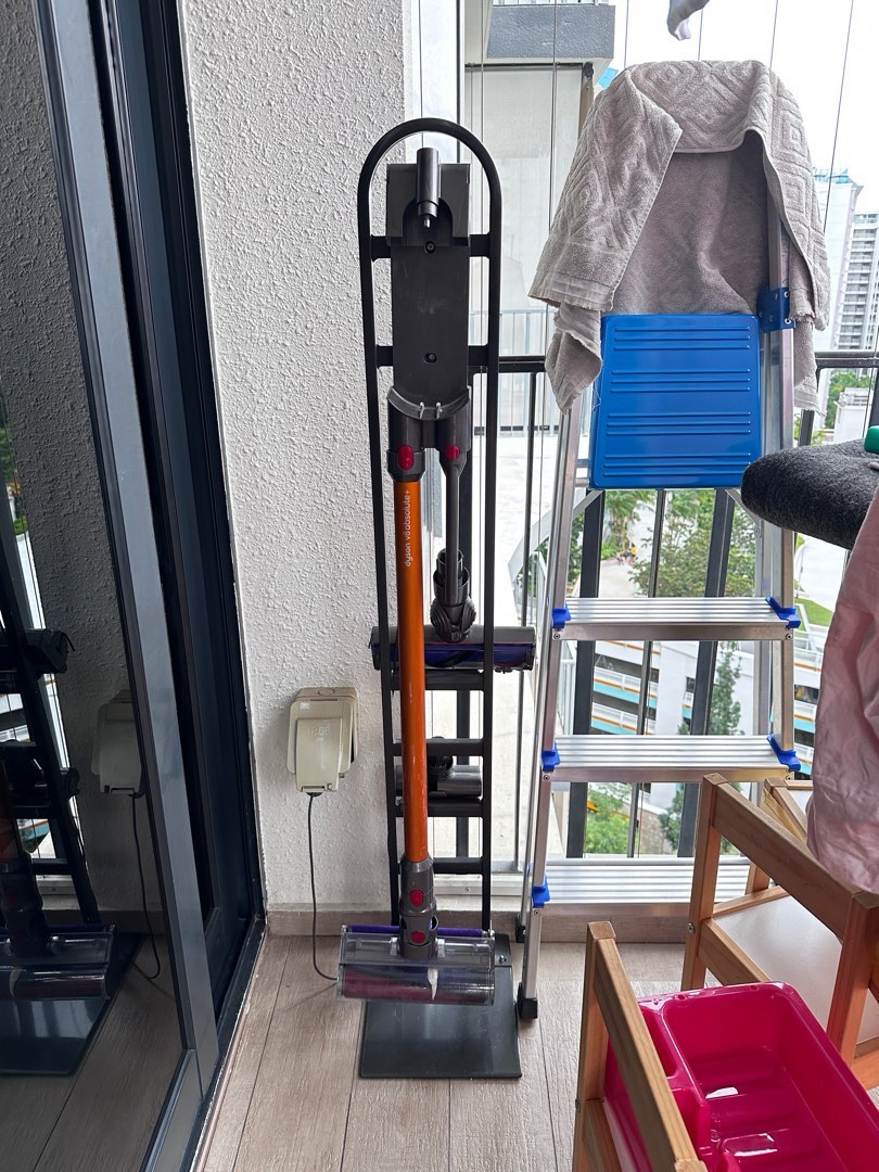 Dyson V8 Stand, Furniture & Home Living, Cleaning & Homecare Supplies ...