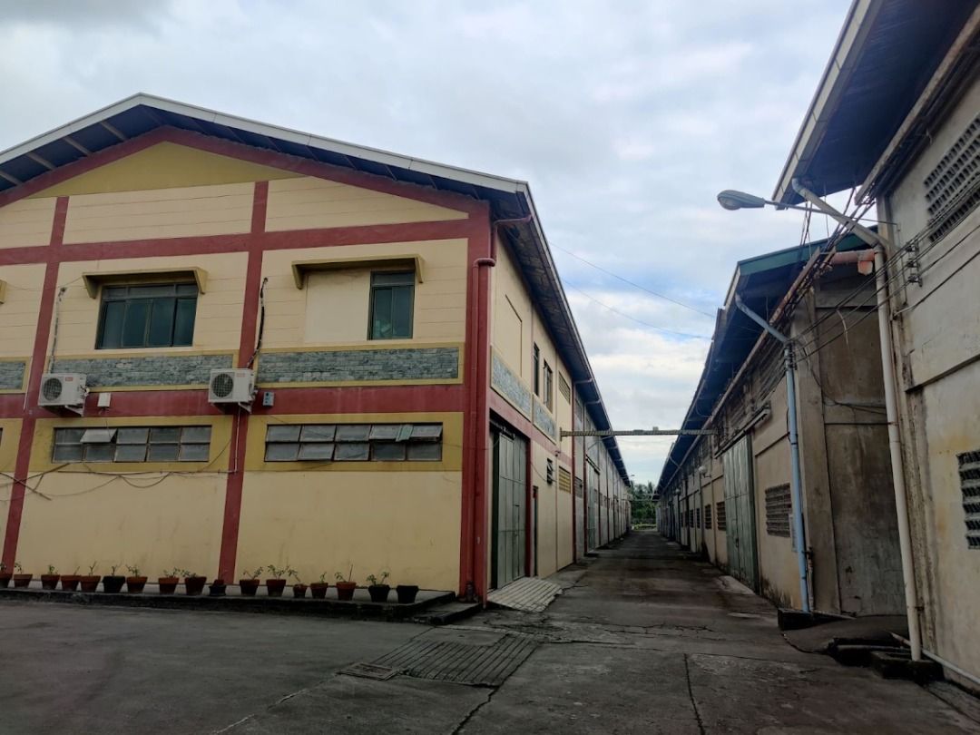 For Rent Inside Gated Compound Warehouse at Manggahan, Pasig City ...
