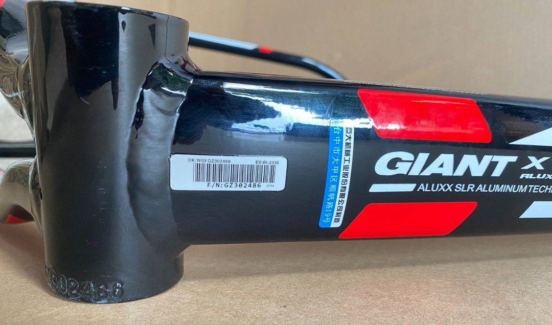 giant xtc slr, 27.5 frame M size, not giant xtc 800, not giant xtc 820 ...