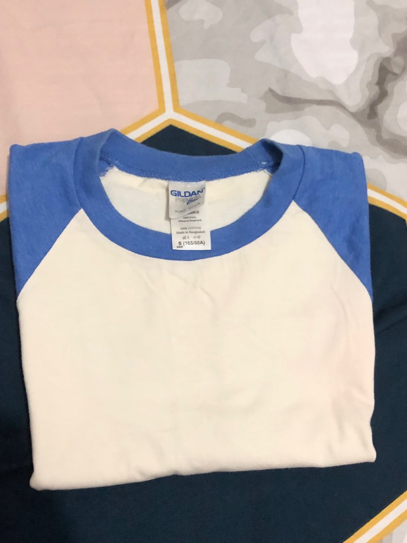 Gildan Raglan Tee, Men's Fashion, Tops & Sets, Tshirts & Polo Shirts on ...