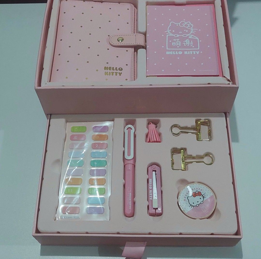 Hello Kitty Diary Kit, Hobbies & Toys, Stationary & Craft, Stationery ...