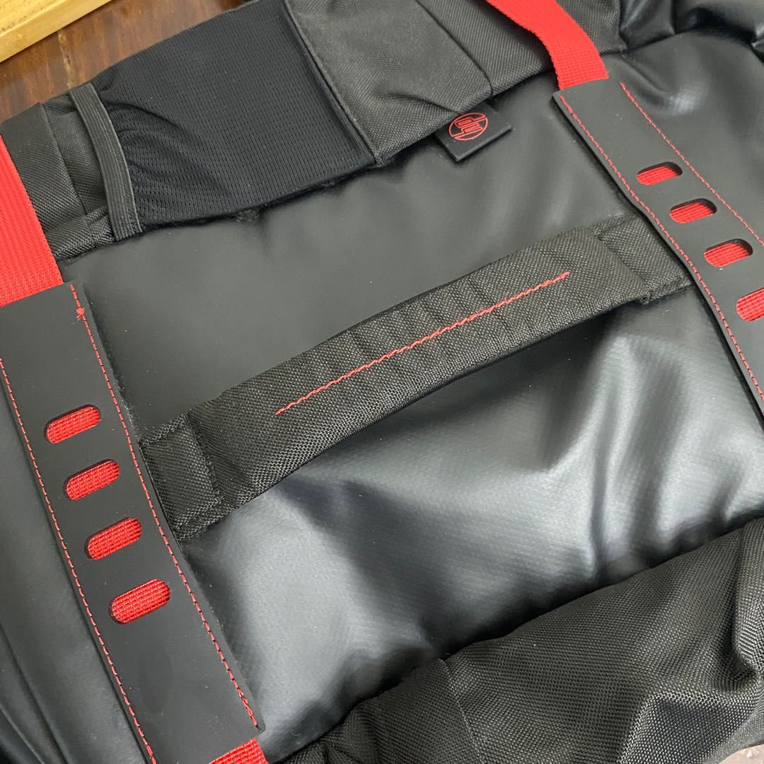 HP Odyssey Outdoor Laptop Bag, Men's Fashion, Bags, Backpacks on Carousell