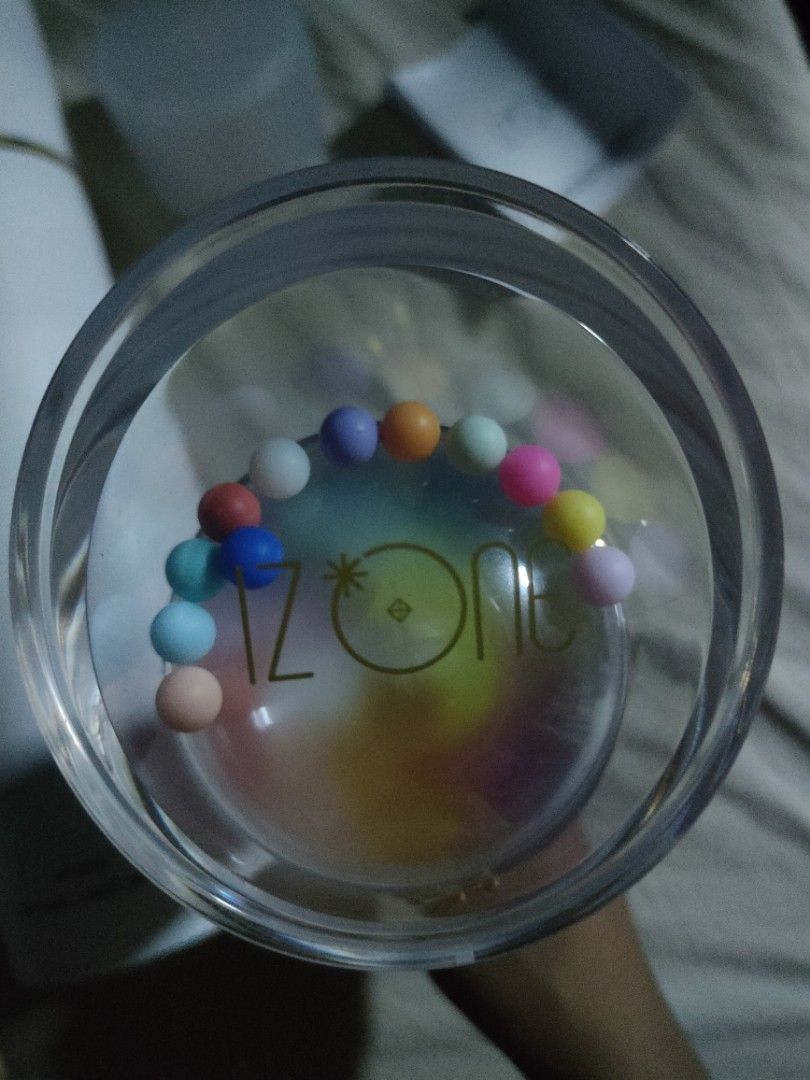 IZONE LIGHTSTICK WIZBONG, Hobbies & Toys, Memorabilia & Collectibles, K ...