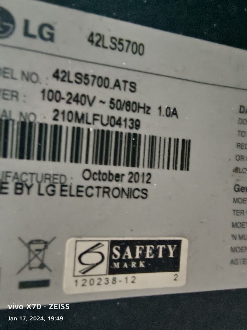 LG 42LS5700 Smart LED 42 inch TV, TV & Home Appliances, TV ...