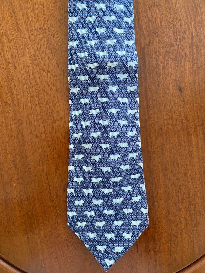 Loewe Silk Tie, Men's Fashion, Watches & Accessories, Ties on Carousell