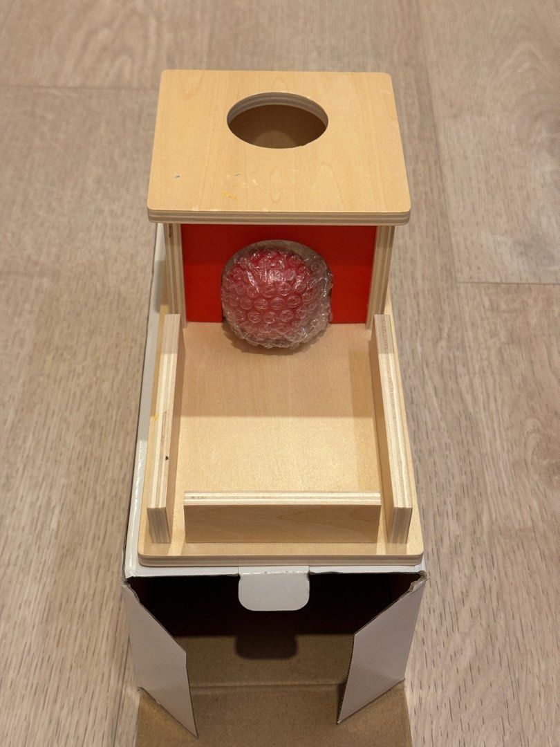 Montessori object permanence box, Hobbies & Toys, Toys & Games on Carousell
