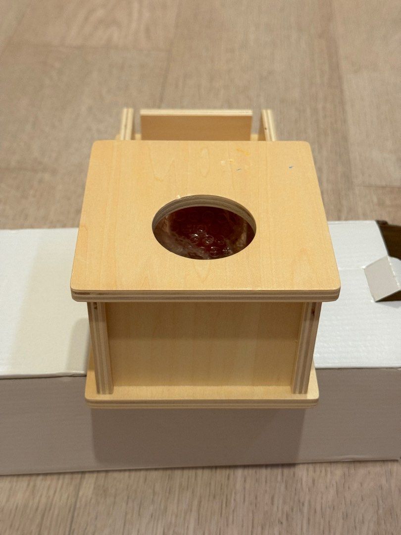 Montessori object permanence box, Hobbies & Toys, Toys & Games on Carousell