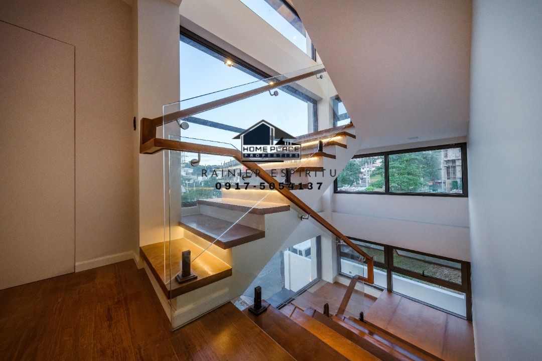 Multi-level Modern Contemporary Home with City and Lake view for Sale ...