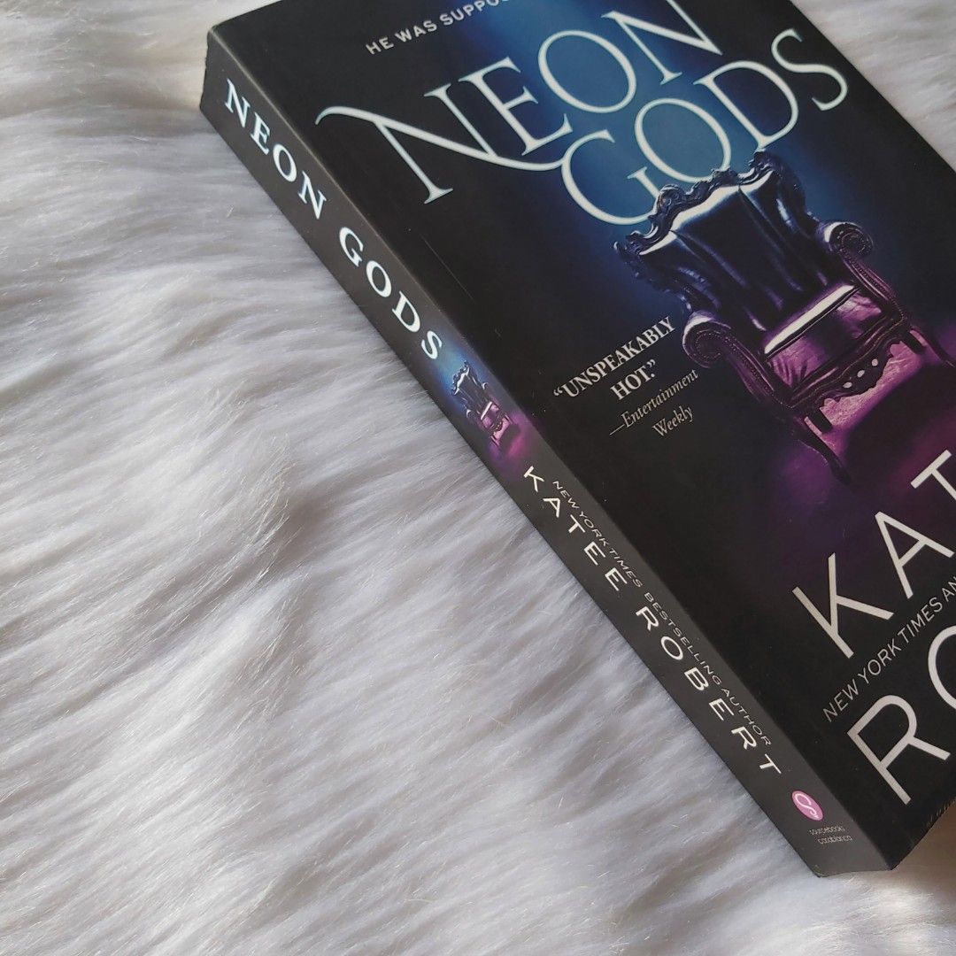 Neon Gods by Katee Robert, Hobbies & Toys, Books & Magazines, Fiction ...