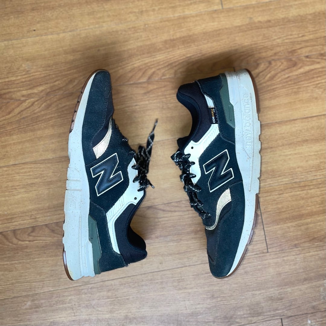 New Balance 977h, Women's Fashion, Footwear, Sneakers on Carousell