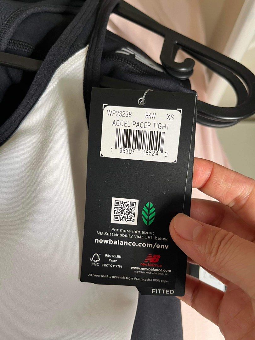 New Balance Activewear XS, Women's Fashion, Activewear on Carousell