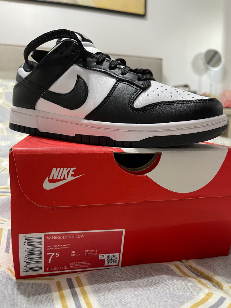 Nike Panda Dunks, Women's Fashion, Footwear, Sneakers on Carousell