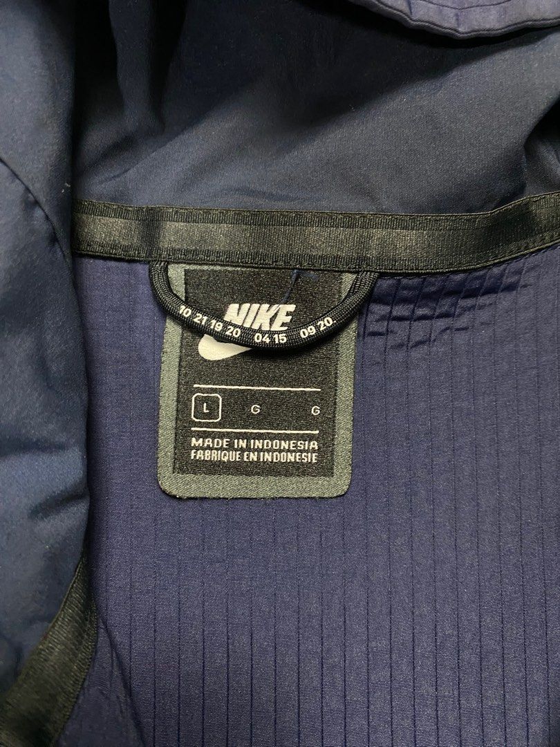 Nike teach fleece, Men's Fashion, Coats, Jackets and Outerwear on Carousell