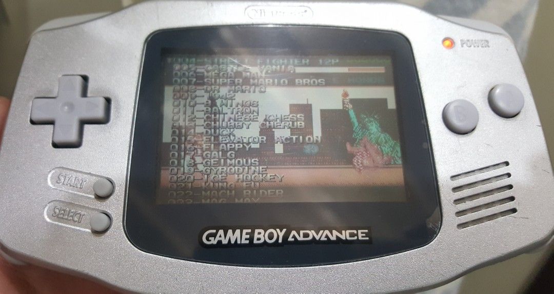 Nintendo Gameboy Advance with 1 game., Video Gaming, Video Game ...
