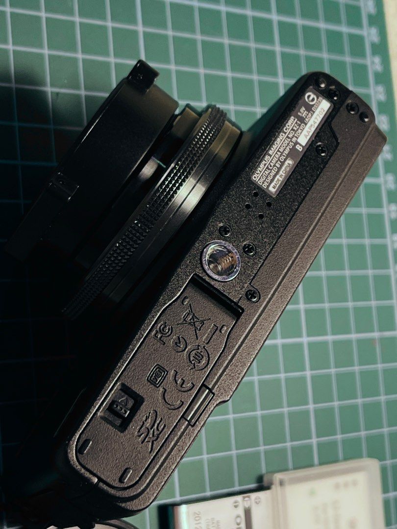 Olympus XZ-1 CCD Compact, Photography, Cameras on Carousell