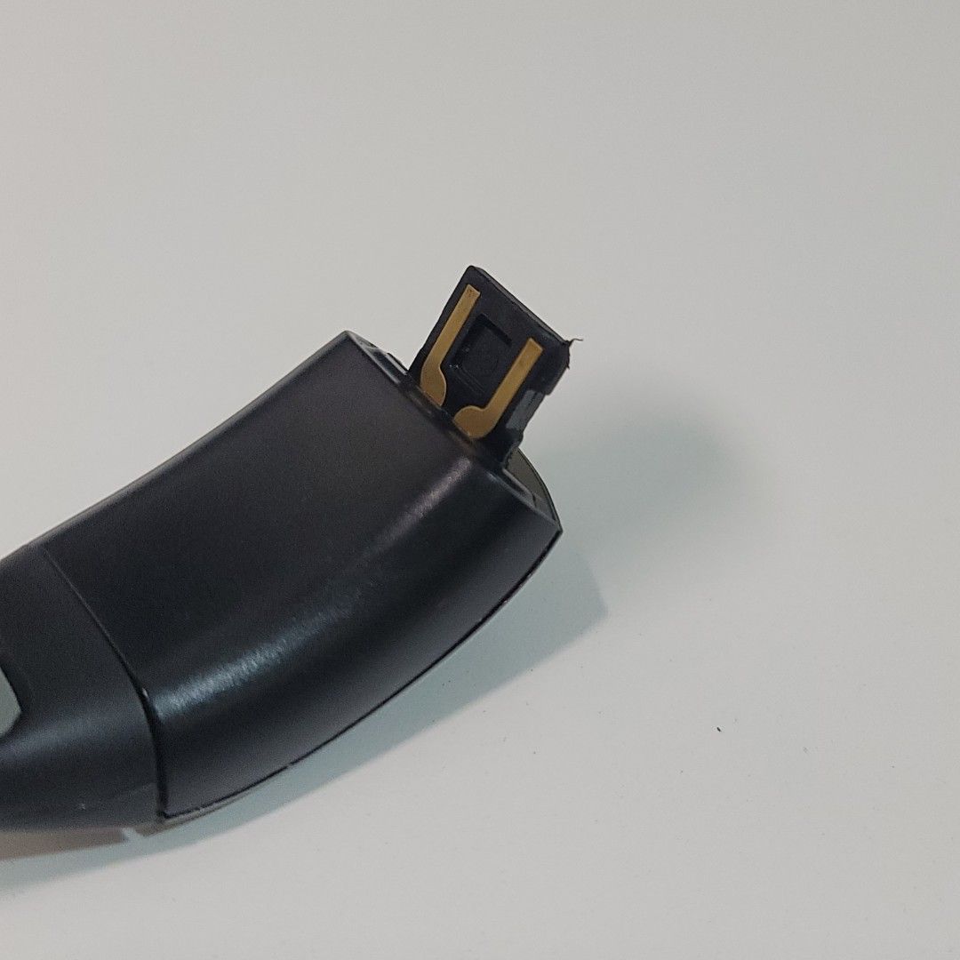 Pokemon go autocatcher Gotcha wristwatch usb to charge, 男裝, 手錶及配件, 手錶 ...