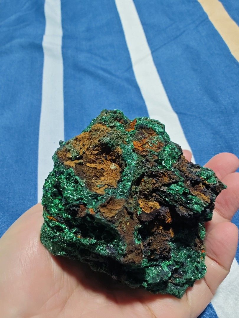 Raw Malachite, Everything Else on Carousell