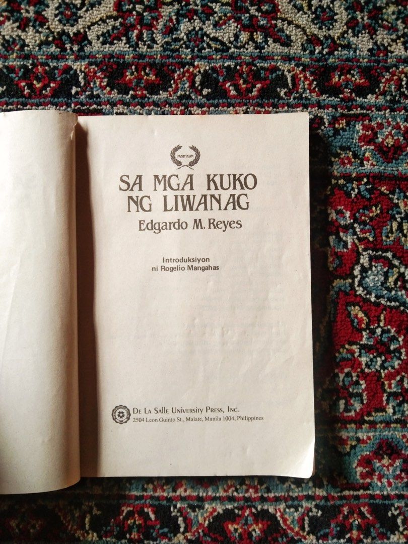 Sa Mga Kuko ng Liwanag, Hobbies & Toys, Books & Magazines, Fiction ...