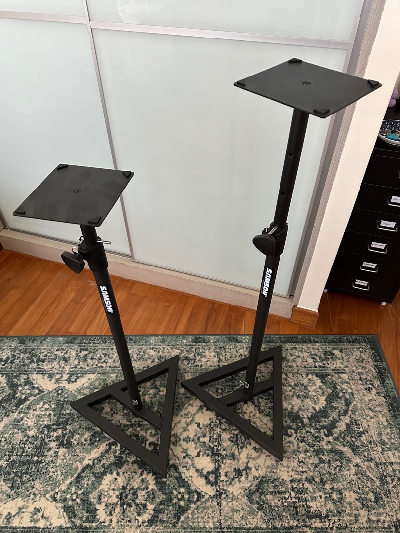 Samson MS200 speaker stands, Audio, Other Audio Equipment on Carousell