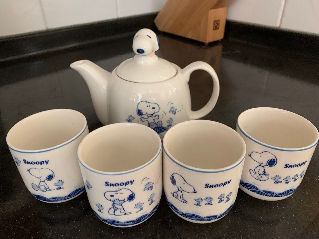Snoopy Tea Set (Brand New), Furniture & Home Living, Kitchenware ...