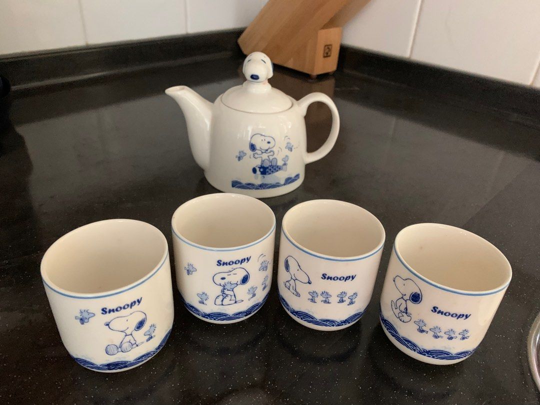 Snoopy Tea Set (Brand New), Furniture & Home Living, Kitchenware ...