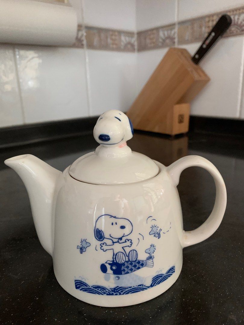 Snoopy Tea Set (Brand New), Furniture & Home Living, Kitchenware ...