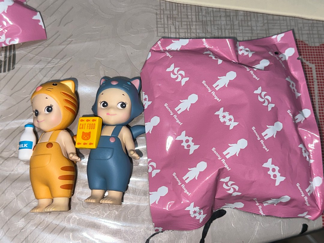 Sonny Angel Grape Rabbit, Red Tabby, and Bluish Grey Set, Hobbies ...