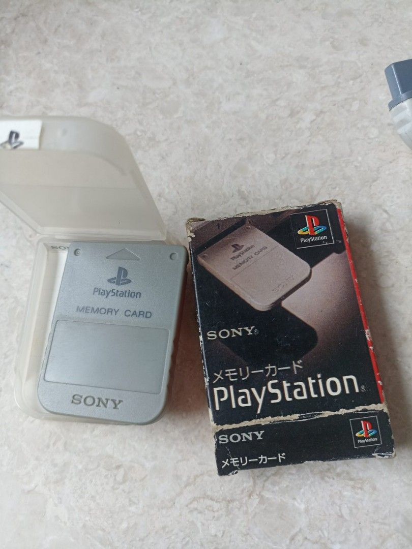 Sony Playstation Memory Card SCPH-1020, Video Gaming, Gaming ...