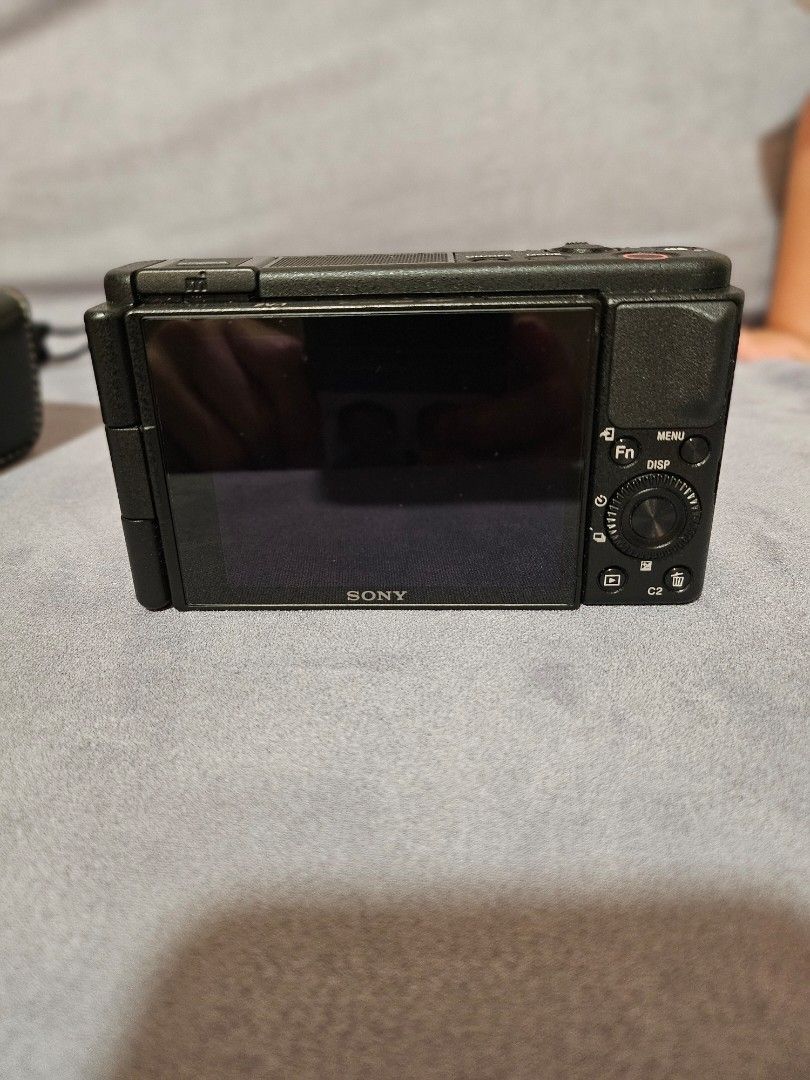 Sony ZV-1 ZV1 Compact Digital Camera Black, Photography, Cameras on ...