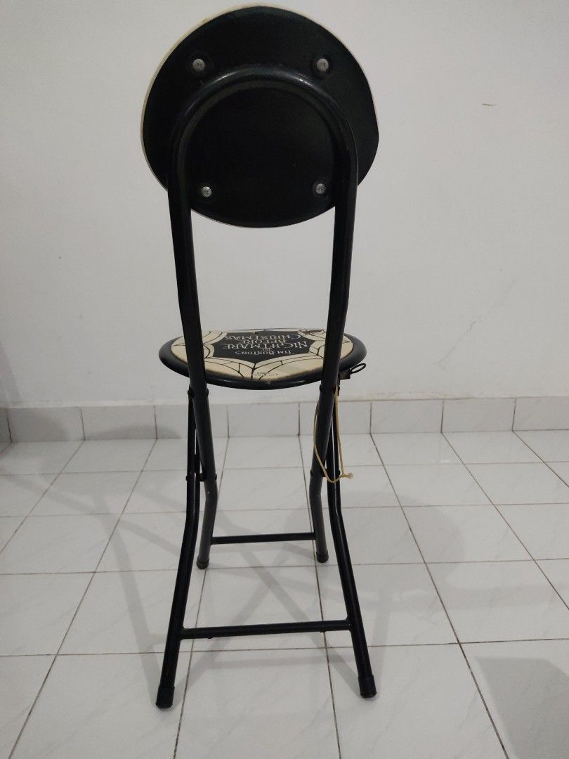 Tim Burton's Folding Chair, Hobbies & Toys, Collectibles & Memorabilia ...