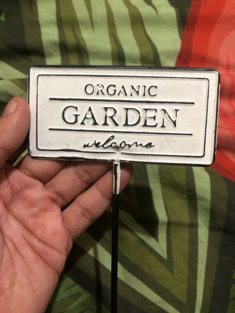 Tin metal small garden sign, Hobbies & Toys, Stationary & Craft, Craft ...