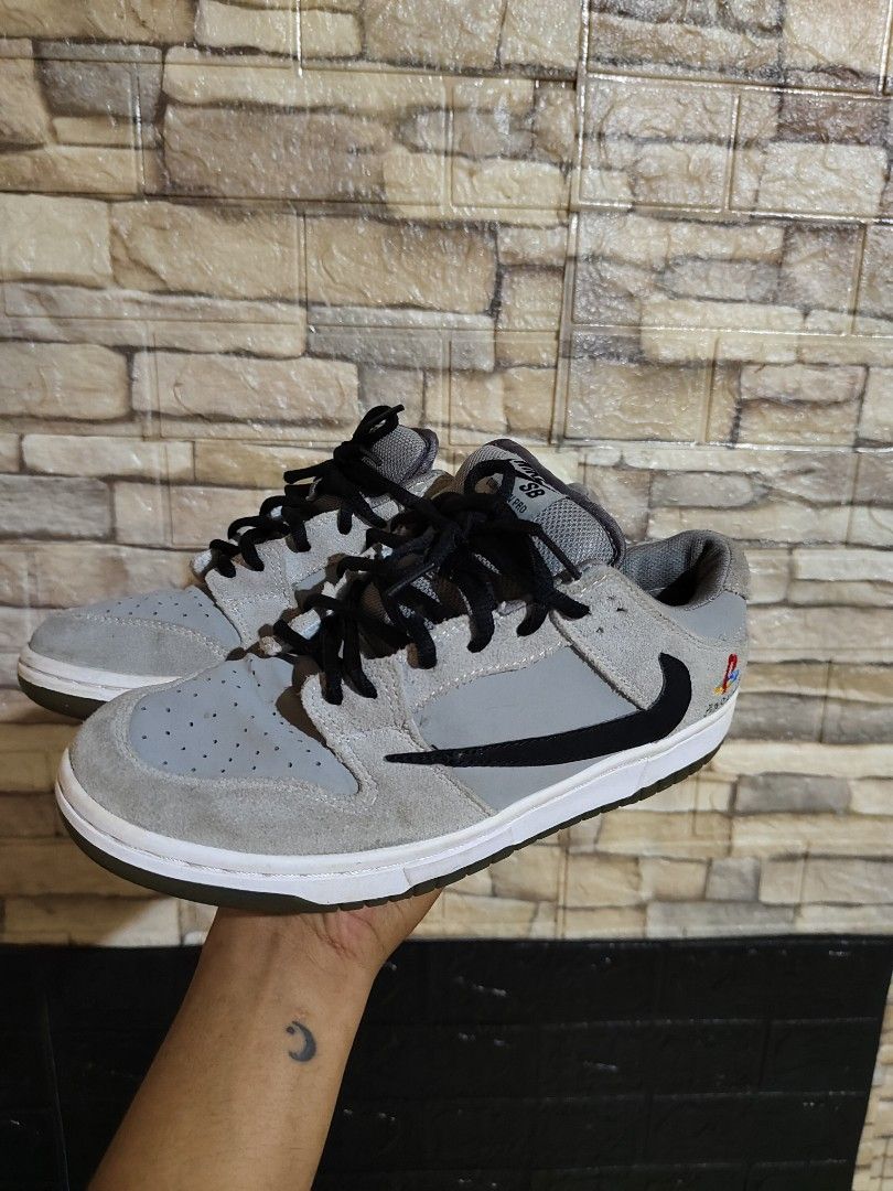 Travis Scott PlayStation Nike SB Dunk Low, Men's Fashion, Footwear ...