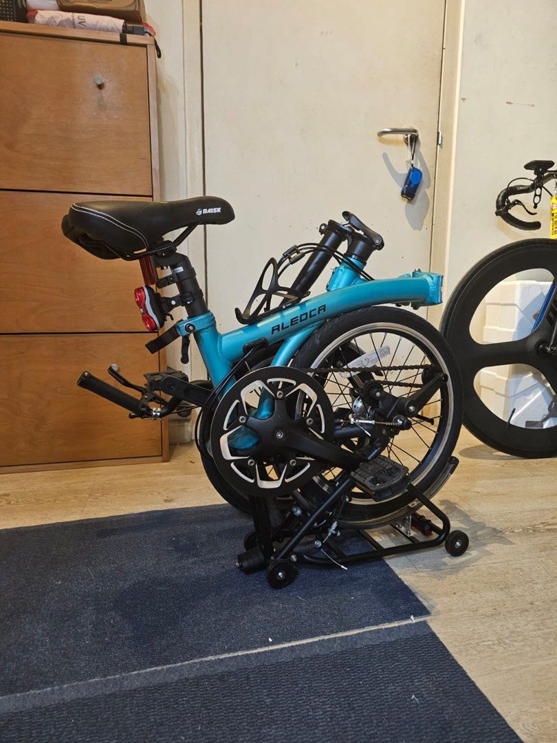 Tri-fold Bike, Sports Equipment, Bicycles & Parts, Bicycles on Carousell